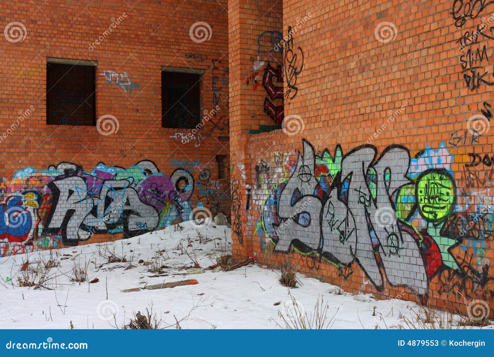 Graffiti urban building editorial stock photo. Image of grunge - 4879553