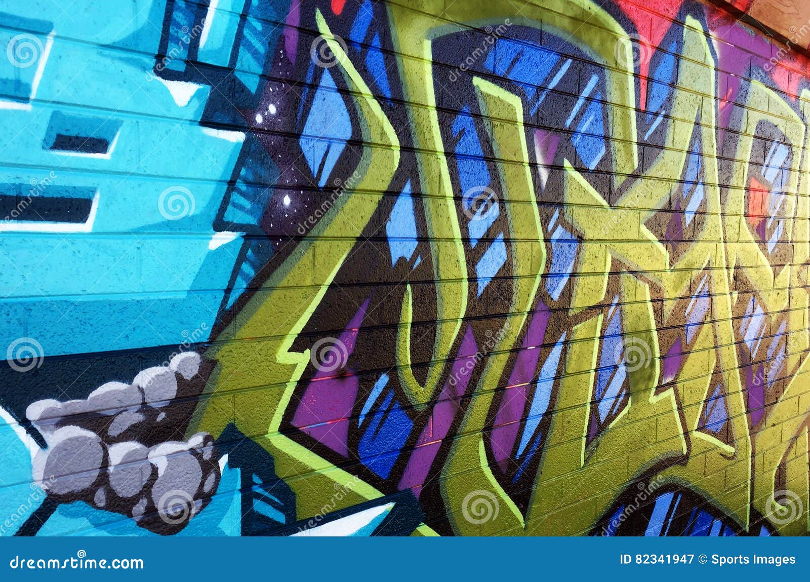 Graffiti Wall. editorial photography. Image of graffiti - 82341947