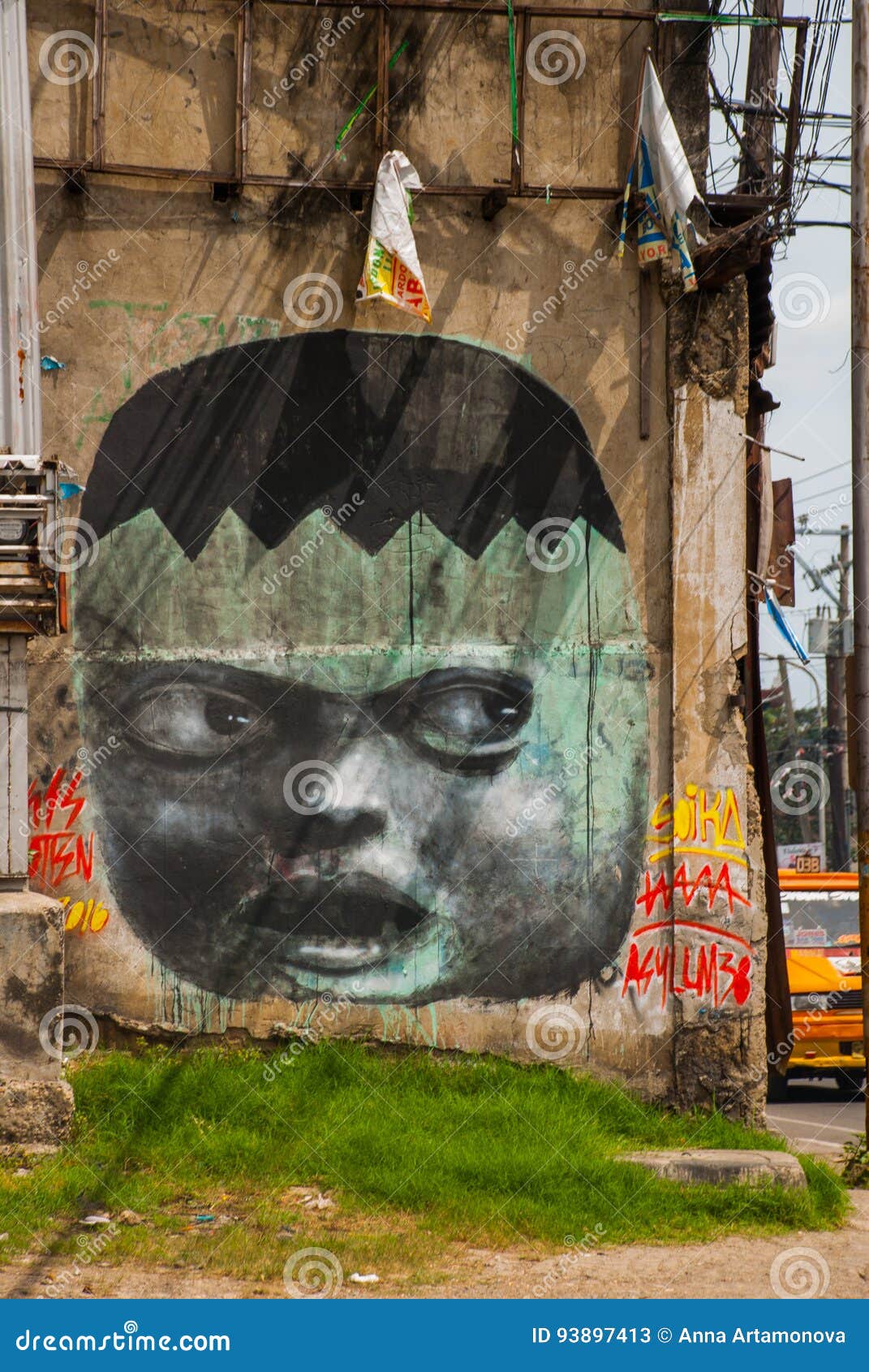 Graffiti on the Walls on Street in Manila, Philippines. Editorial Stock ...