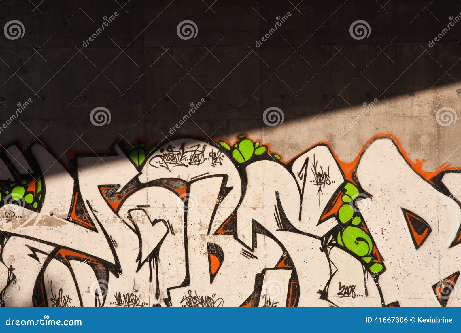 Grafitti editorial photo. Image of funky, graffitti, culture - 41667306