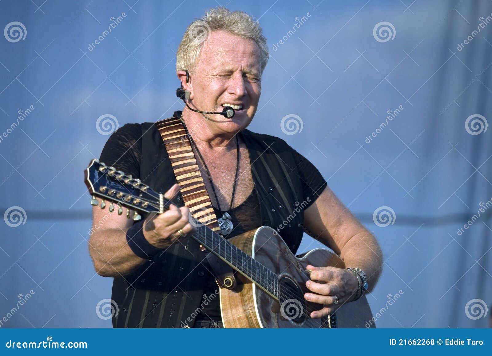 Graham Russell editorial stock photo. Image of musician - 21662268