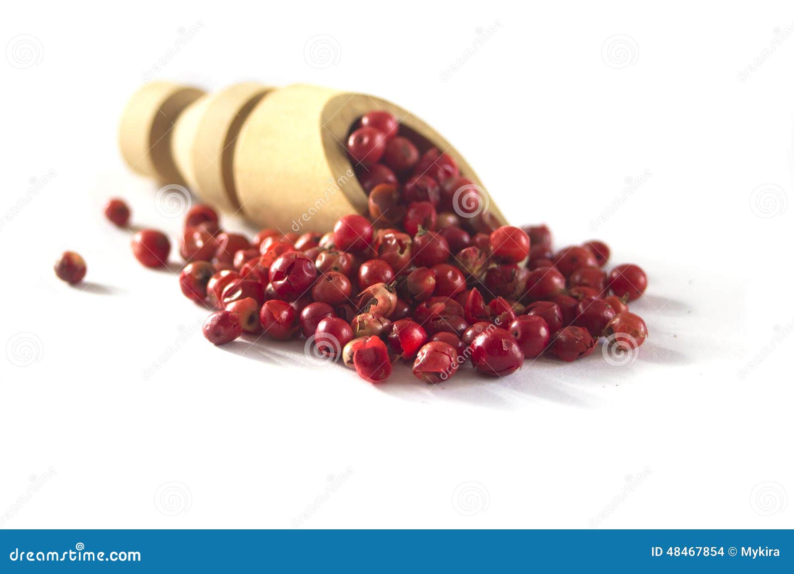 Grain De Poivre Rose D'isolement Sur Le Blanc Photo stock - Image du ...