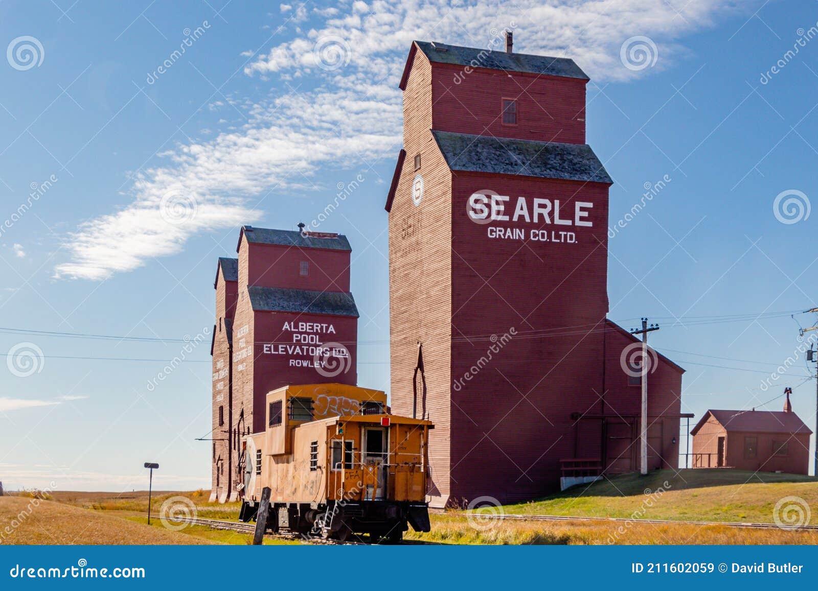 Grain Elevator, Rowley Ghost Town. Rowley, Alberta, Canada Editorial ...