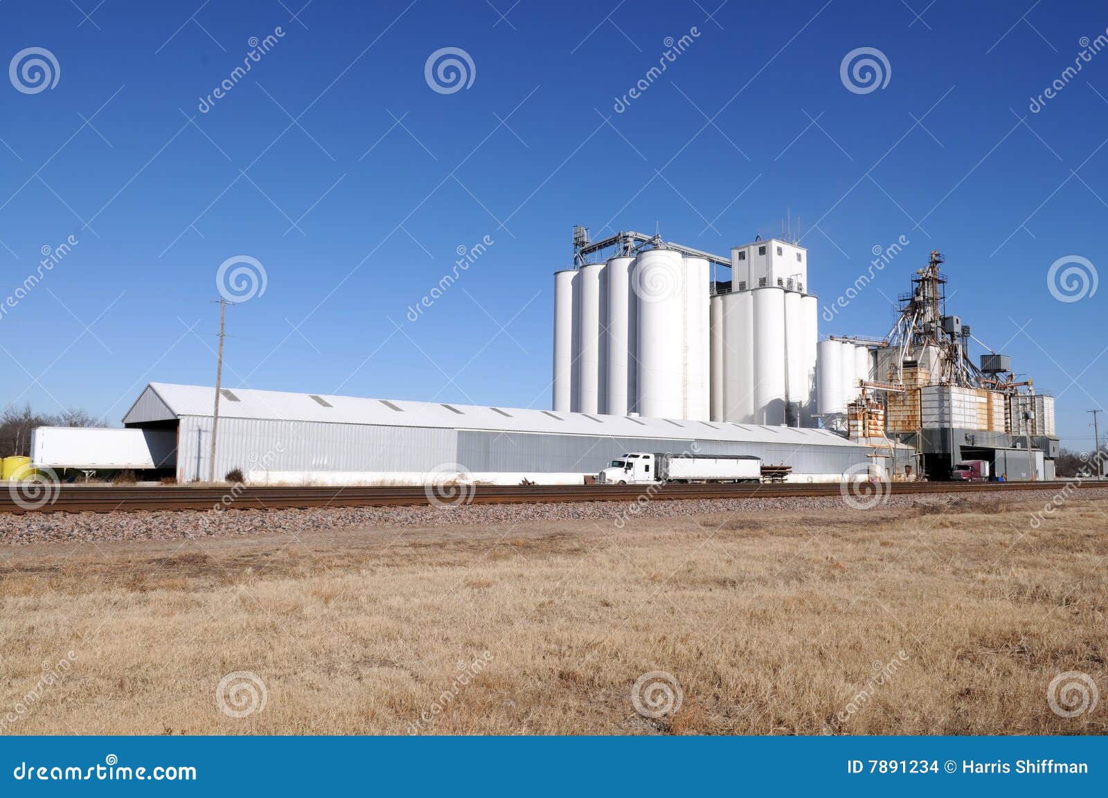 Grain facility stock photo. Image of plant, route, silo - 7891234