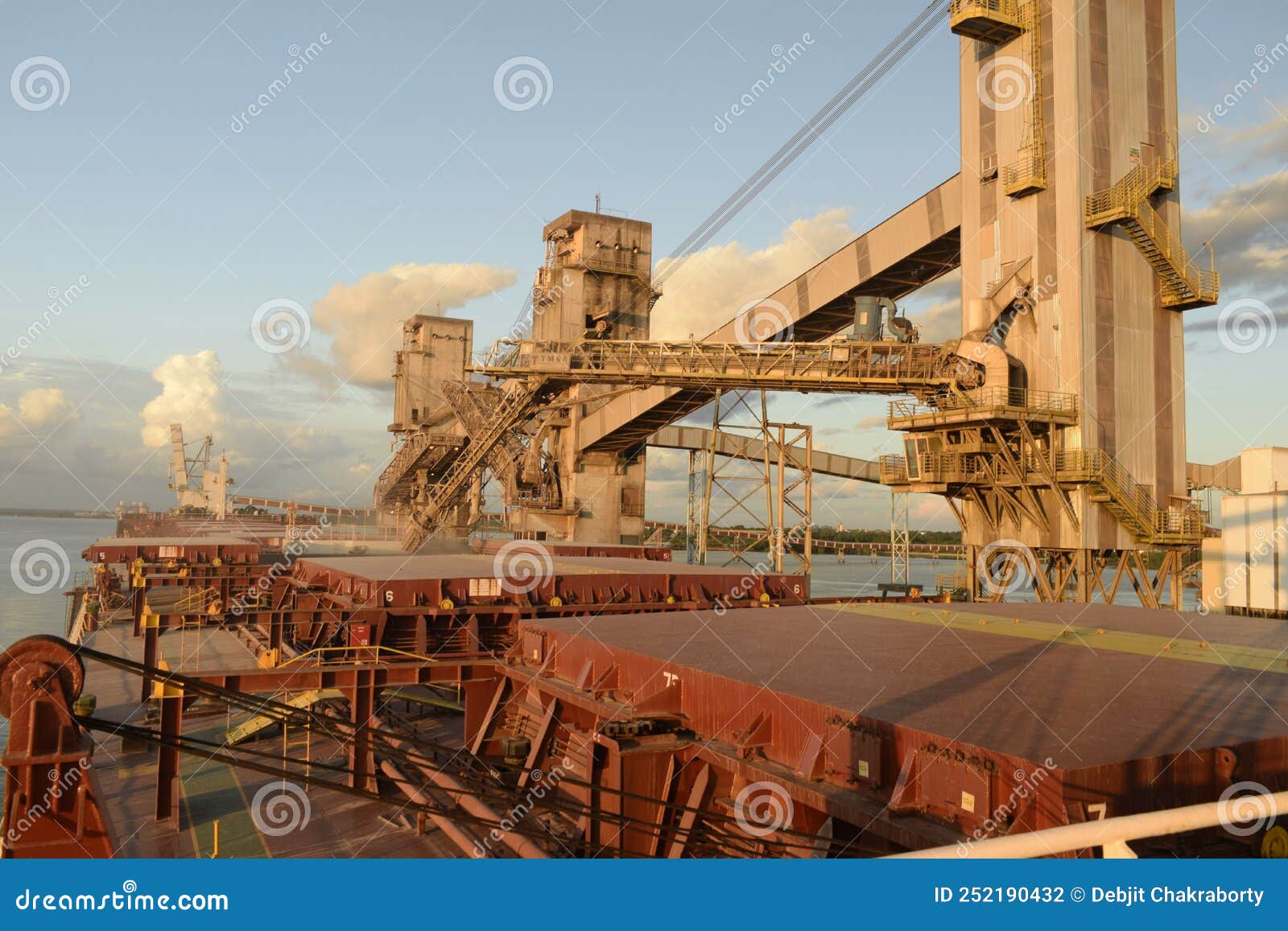 Grain Loading of a Cargo Ship Stock Photo - Image of crane ...