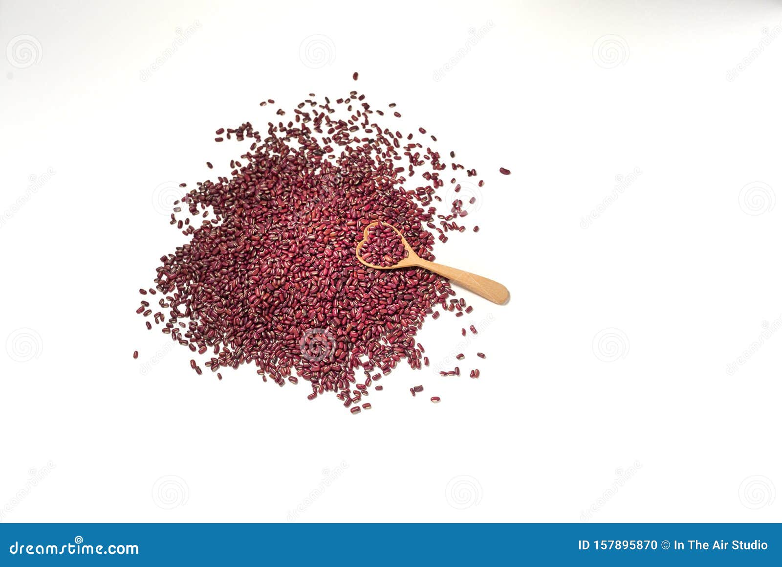 Grain Red Bean with Hart Spoon Stock Photo - Image of grain, hart ...