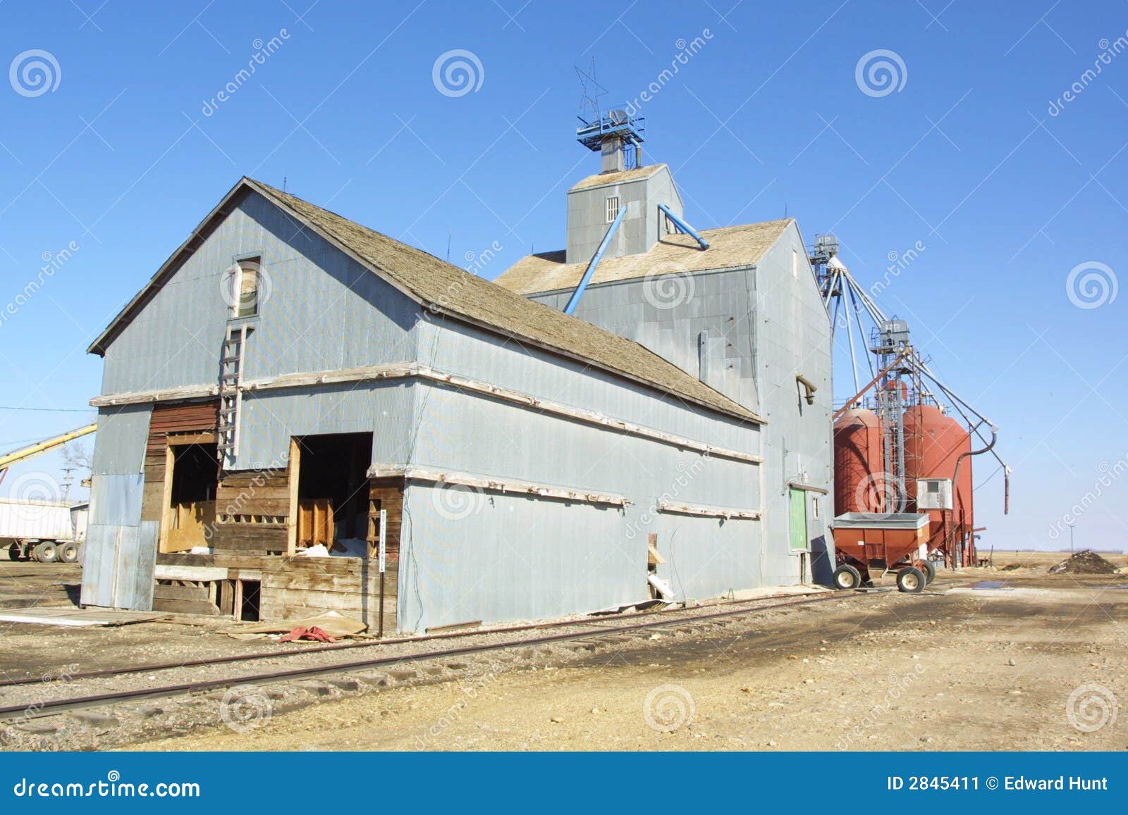 Grain Silo Chute And Ladder Royalty-Free Stock Photo | CartoonDealer ...