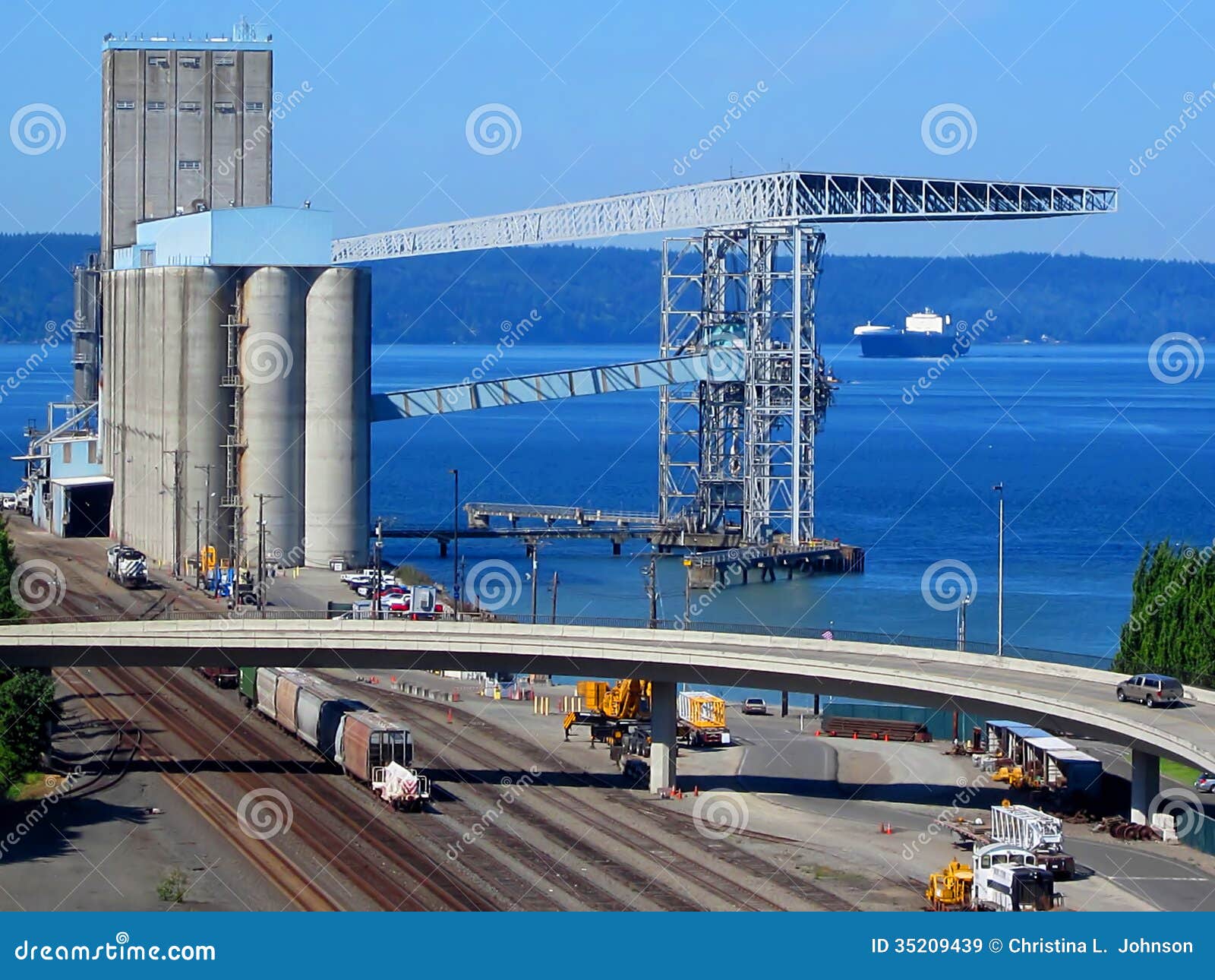 Grain Storage Facility stock image. Image of grain, export - 35209439