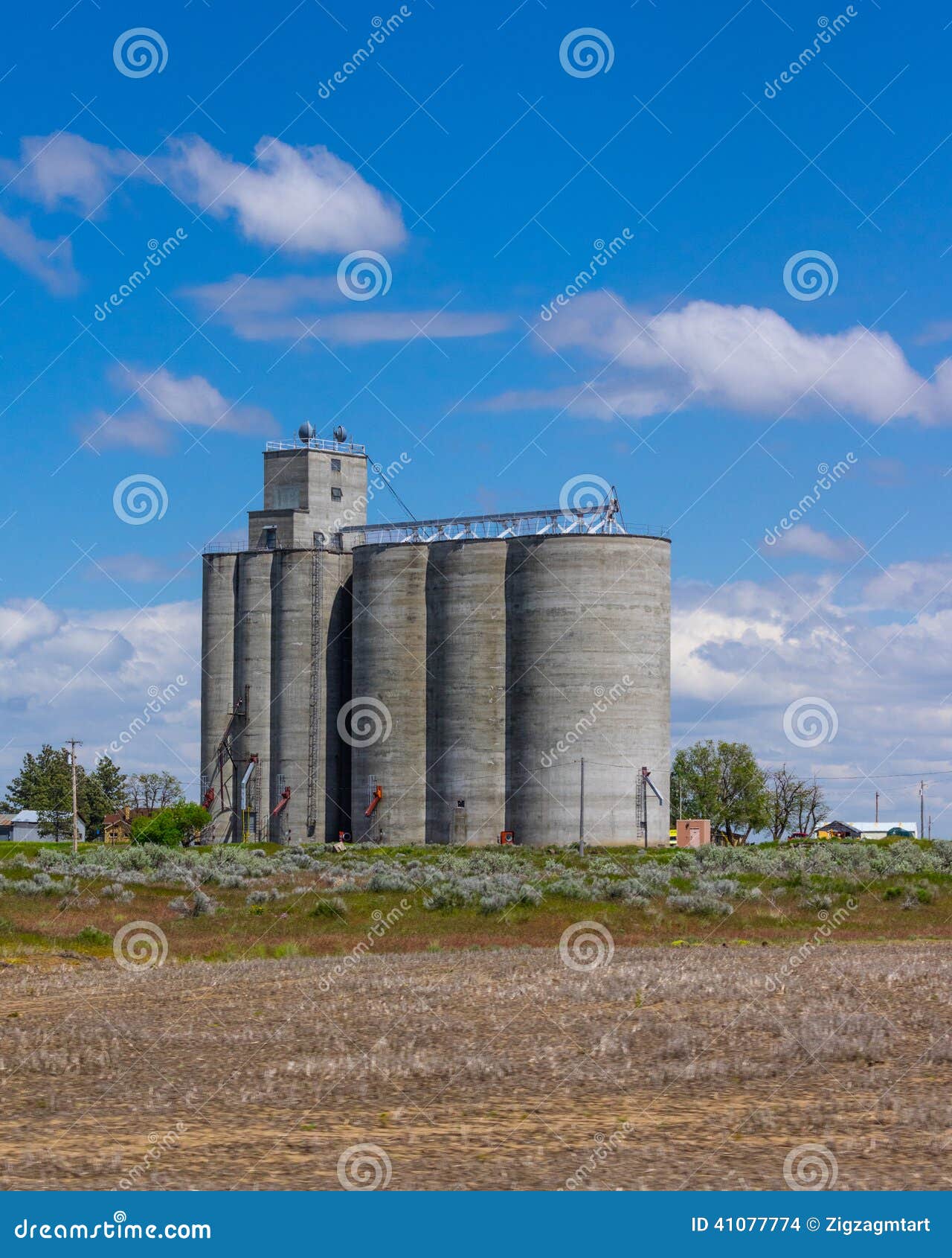 Grain Storage Facility with Silos Stock Photo - Image of scenery ...