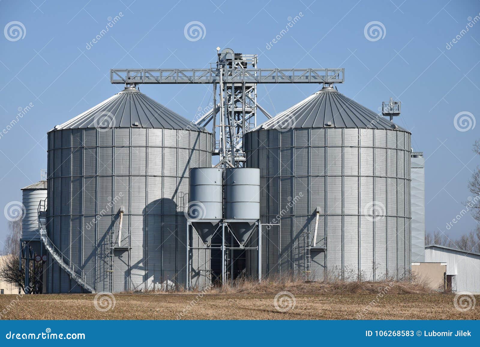 Grain storage silos stock image. Image of farm, silver - 106268583