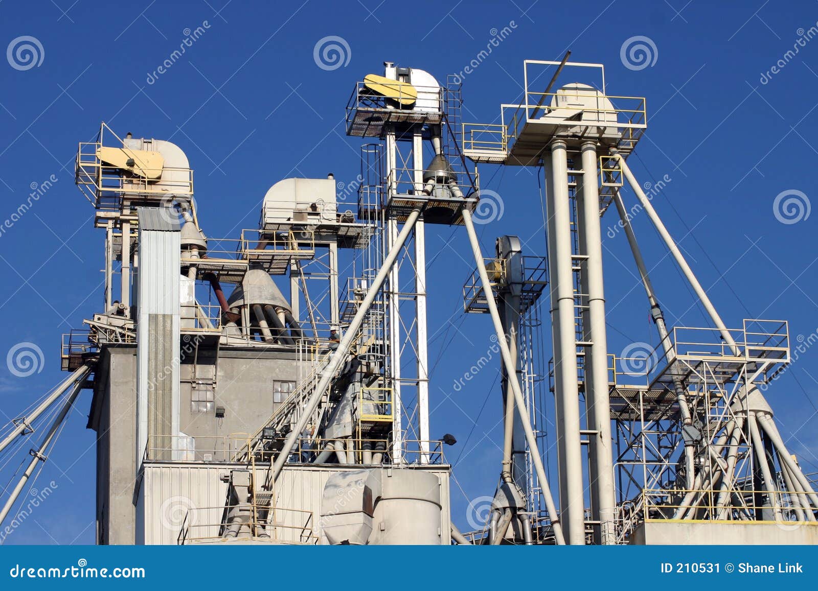 Grain Towers stock image. Image of levels, decks, aluminum - 210531