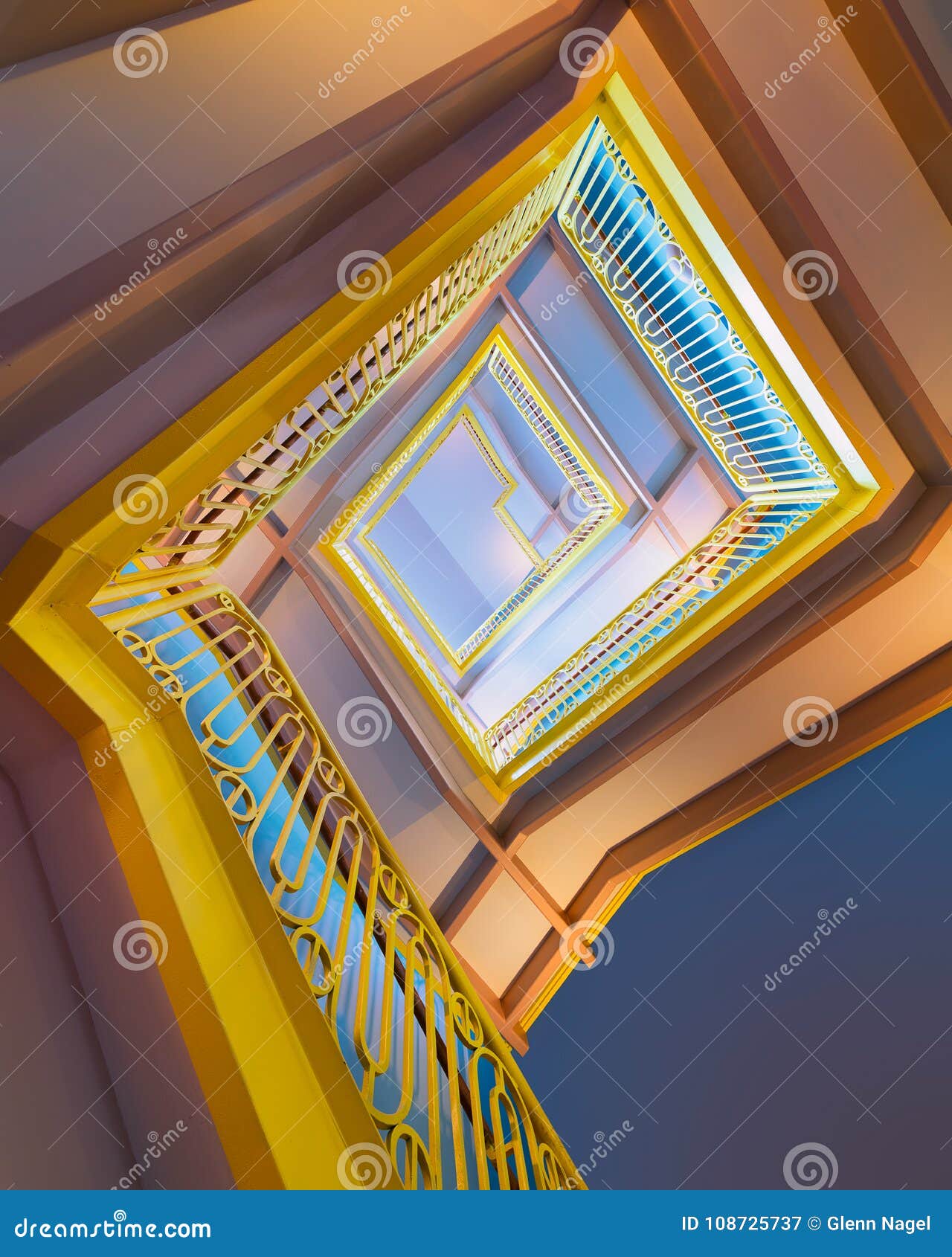 Grainger Engineering Library Staircase Editorial Photography - Image of ...