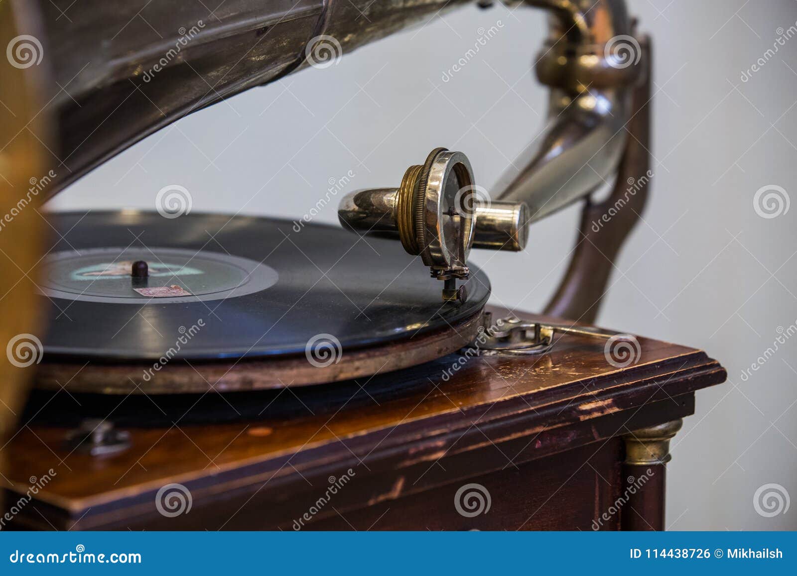 Gramophone head close up stock photo. Image of history - 114438726
