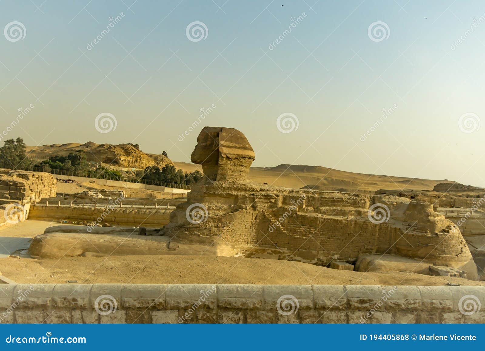 Gran Esfinge De Guiza. EL Kairo. Egipto Stockfoto - Bild von felsen ...