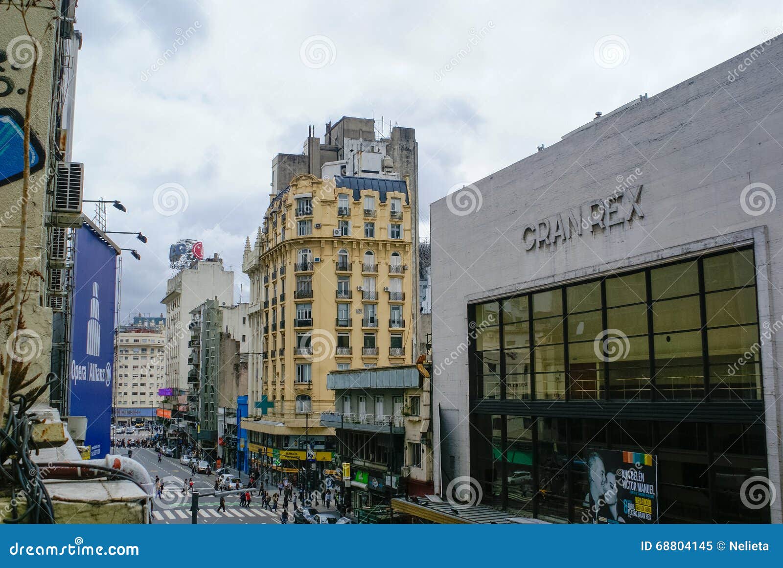 Gran Rex Theater redactionele afbeelding. Image of architectuur - 68804145