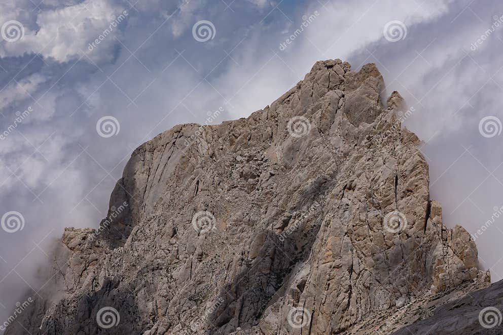 Gran Sasso of Italy stock image. Image of peak, massif - 181049351