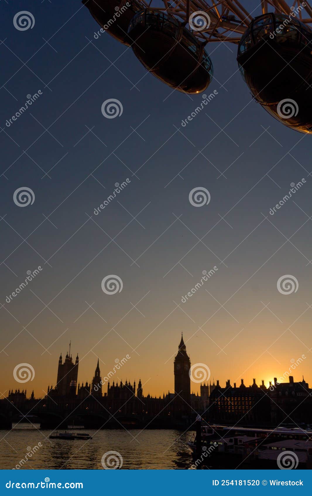 Gran Torre Del Reloj Ben Del Palacio De Westminster Foto de archivo ...