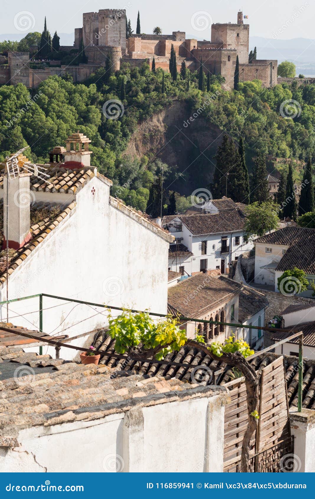 Granada - Albaicin Albaizyn E Alhambra, Espanha Imagem de Stock ...