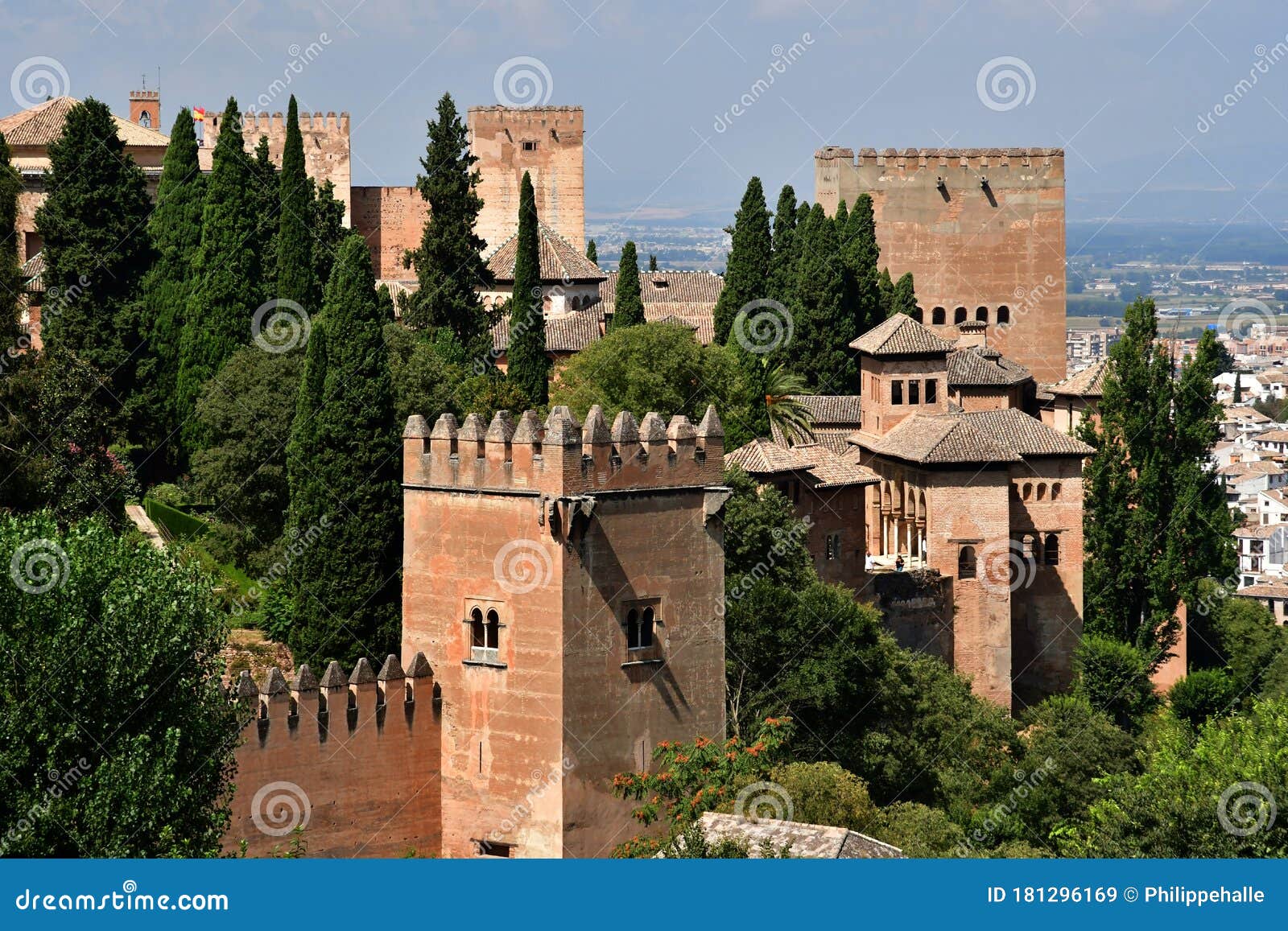 Granada; Spain - August 27 2019 : Alhambra Palace Editorial Stock Image ...
