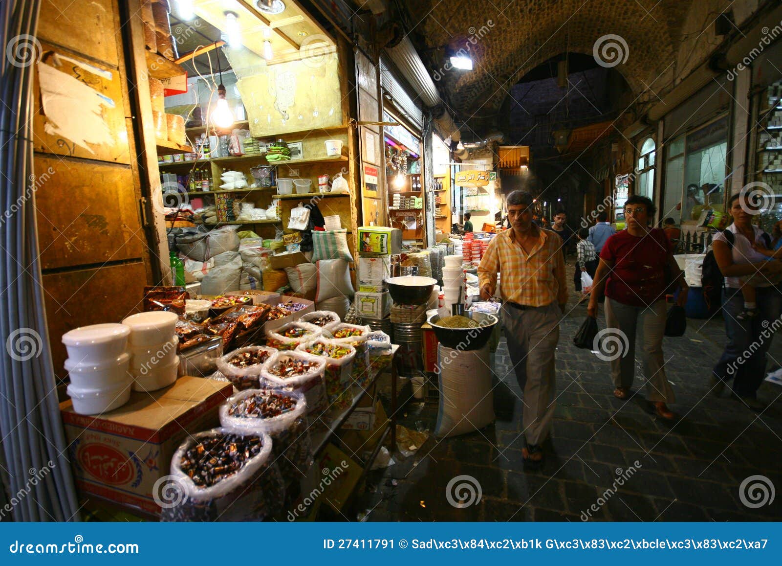 Grand Bazaar of Aleppo City Editorial Photo - Image of bazaar, syrian ...
