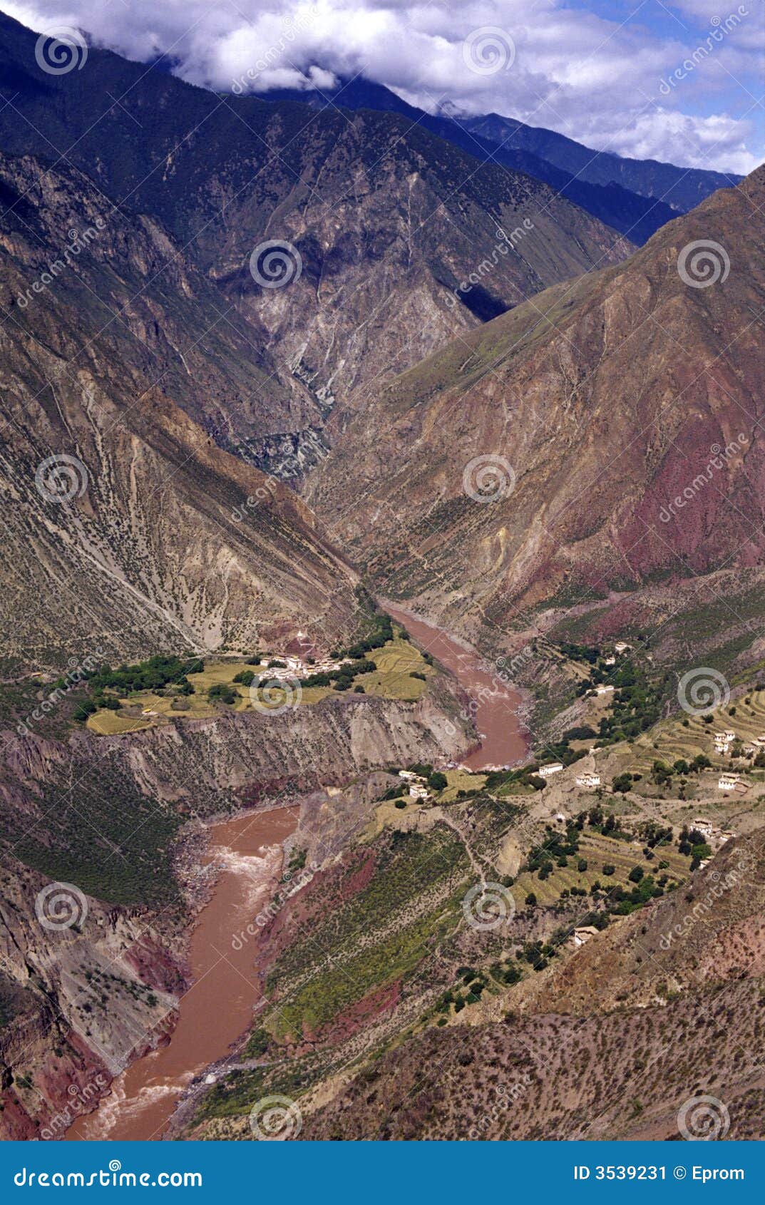 Grand Canyon in China stock image. Image of clouds, explorative - 3539231