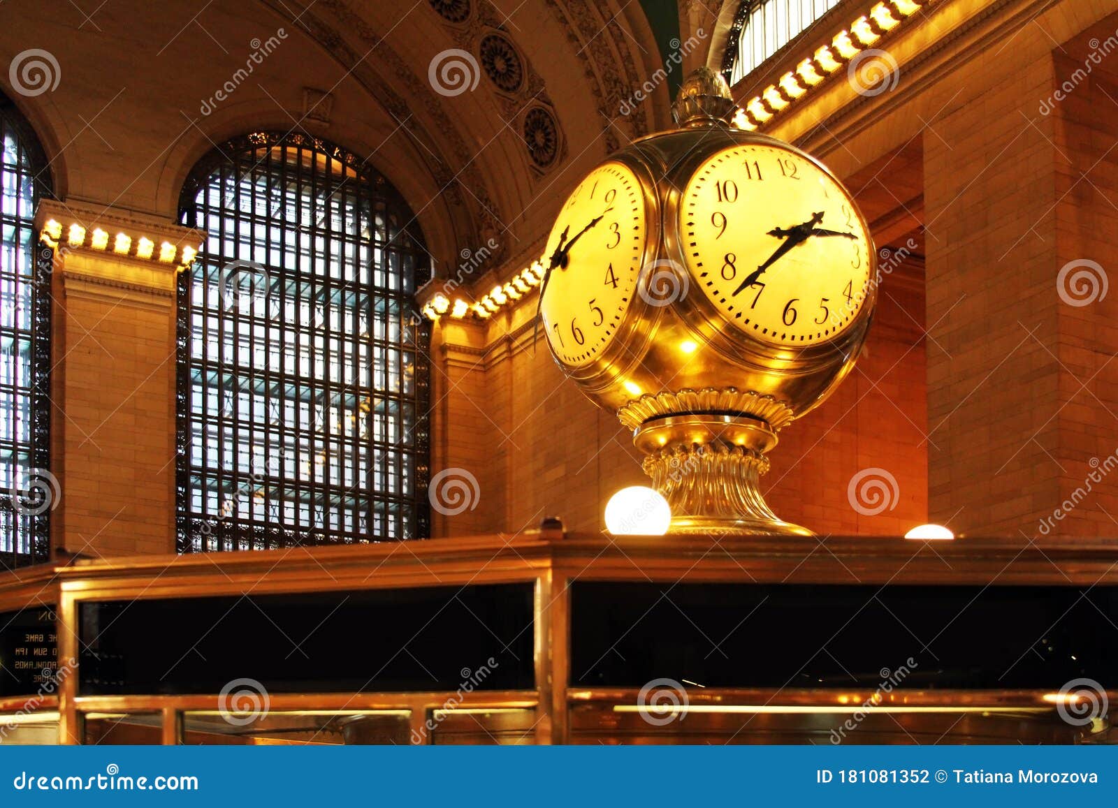 Grand Central Terminal Clock, New York, USA Stock Photo - Image of ...