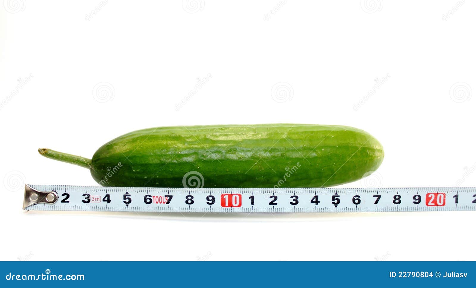 Grand Concombre Et Une Bande De Mesure Sur Le Blanc Photo stock - Image ...