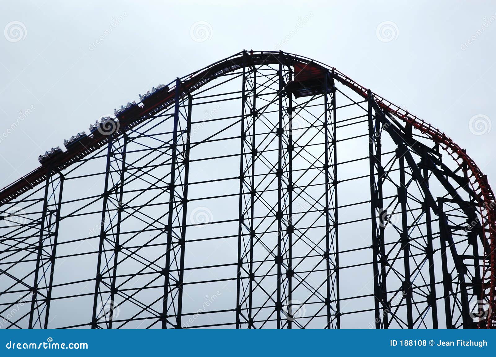 Grand huit photo stock. Image du plongeur, blackpool, ciel - 188108