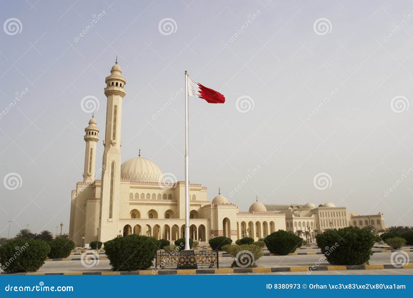 Grand Mosque in Bahrain stock image. Image of islam, concrete - 8380973