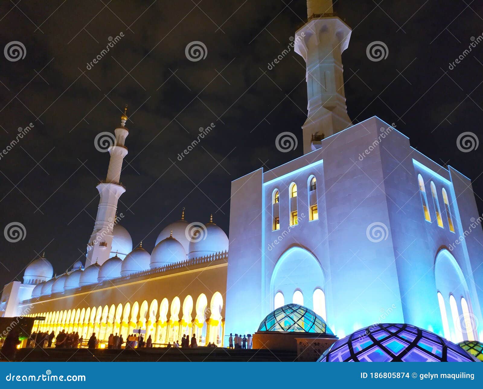 Grand Mosque Light outside stock photo. Image of tower - 186805874