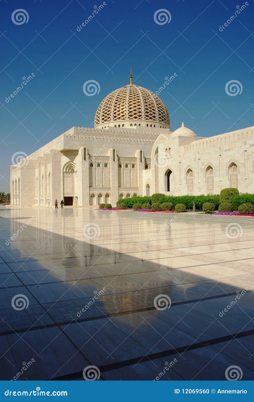 Grand Mosque Muscat stock photo. Image of expensive, allah - 12069560