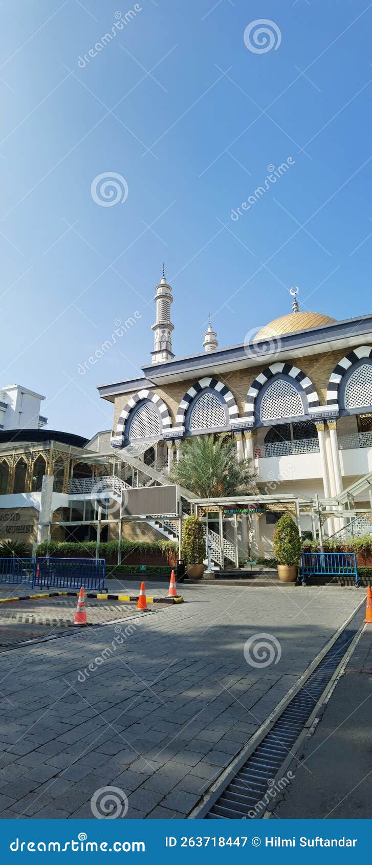 Grand Mosque at Naripan Bandung Stock Image - Image of grand, mosque ...