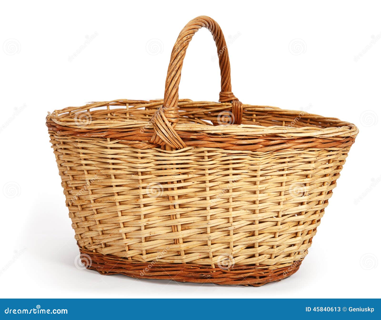 Grand panier en osier vide image stock. Image du isolement - 45840613