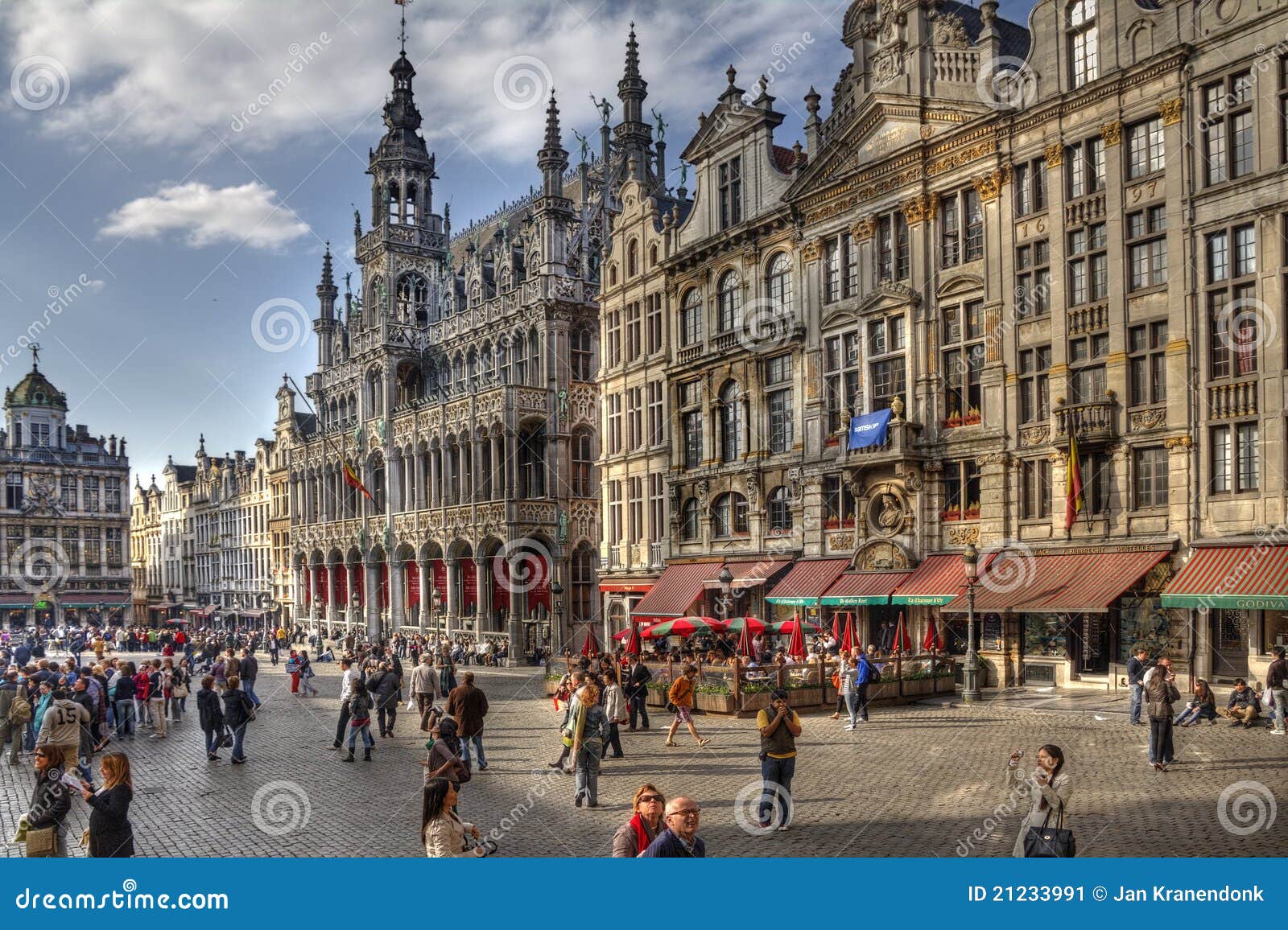 Grand Place Brussels editorial photo. Image of europe - 21233991