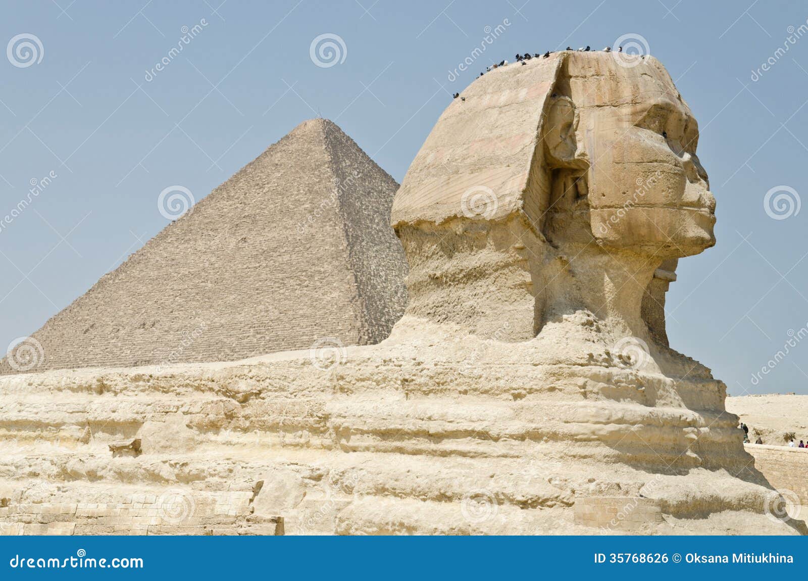 Grand sphinx de Gizeh photo stock. Image du monolithe - 35768626