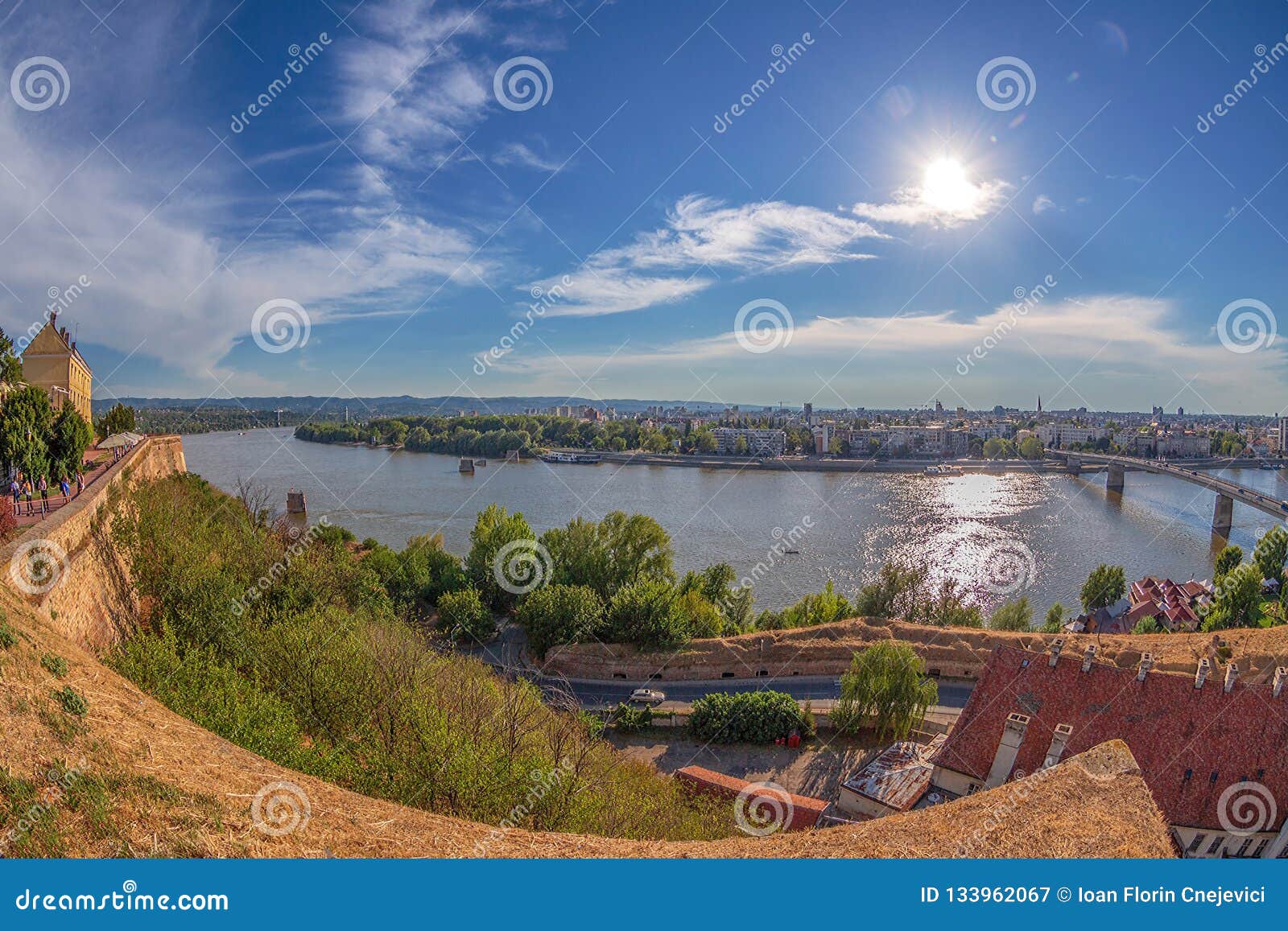 Grande Vue D'angle De Novi Sad, Serbie Photographie éditorial - Image ...