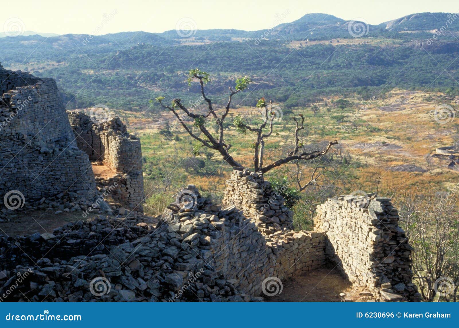 Grande Zimbabwe foto de stock. Imagem de cerco, mundo - 6230696