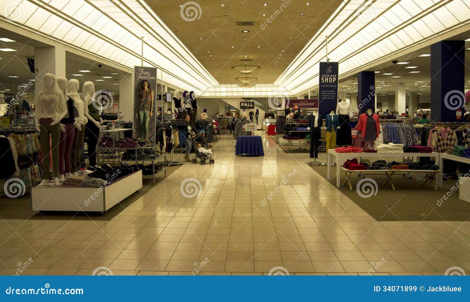 Grandes almacenes imagen de archivo editorial. Imagen de brillante ...