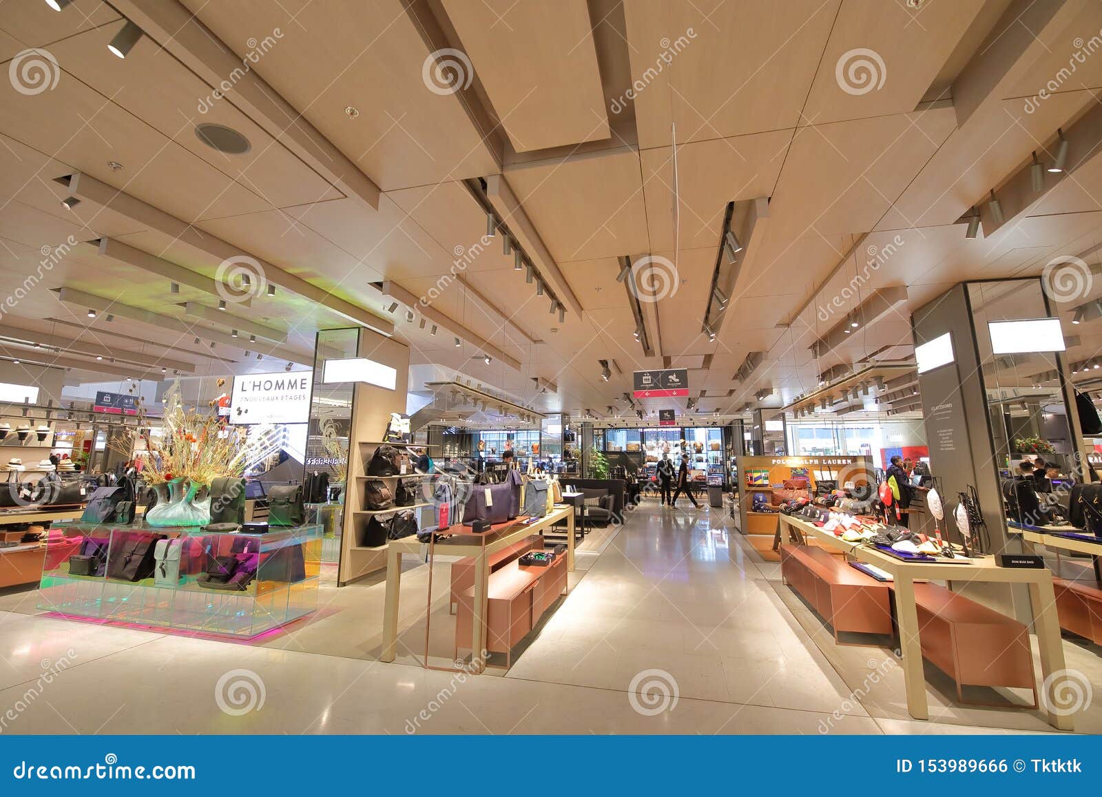 Grandes Almacenes Magasins Du Printf Paris Francia Foto editorial ...