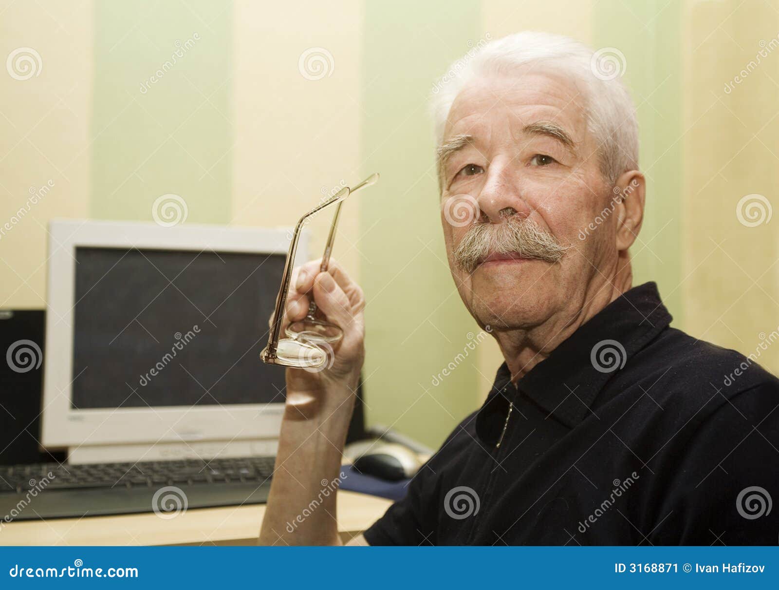Grandfather and computer stock image. Image of love, adult - 3168871