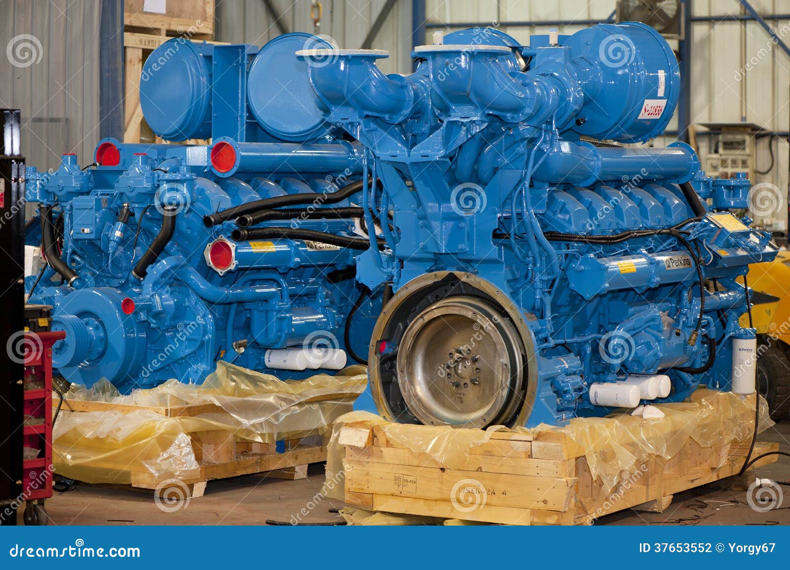 Grandi Generatori Industriali Fotografia Editoriale - Immagine di ...