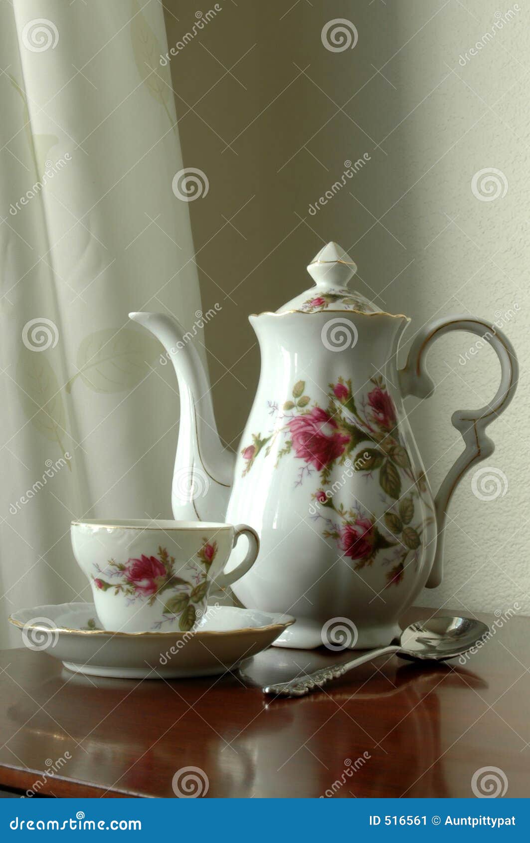 Grandma s Tea Set stock image. Image of teapot, collectible - 516561