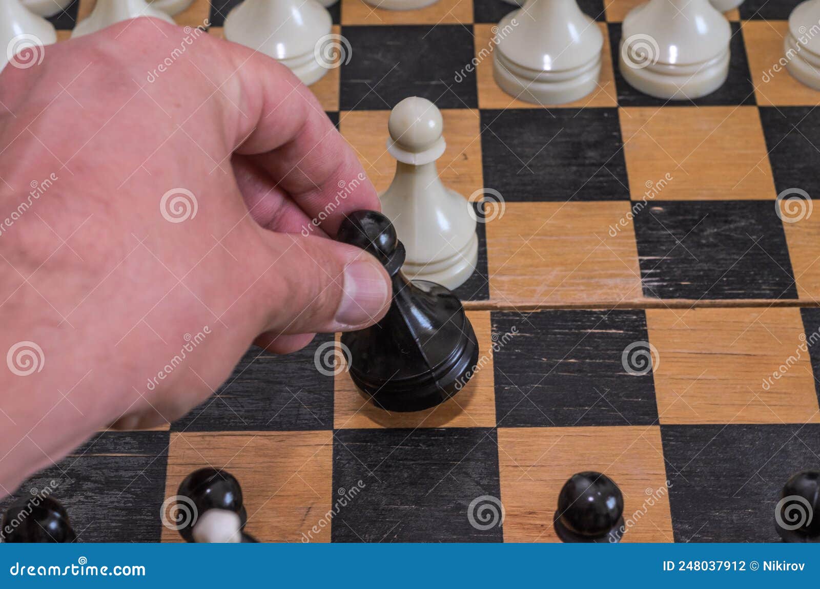 Grandmaster Playing Chess on a Chessboard Stock Photo - Image of knight ...