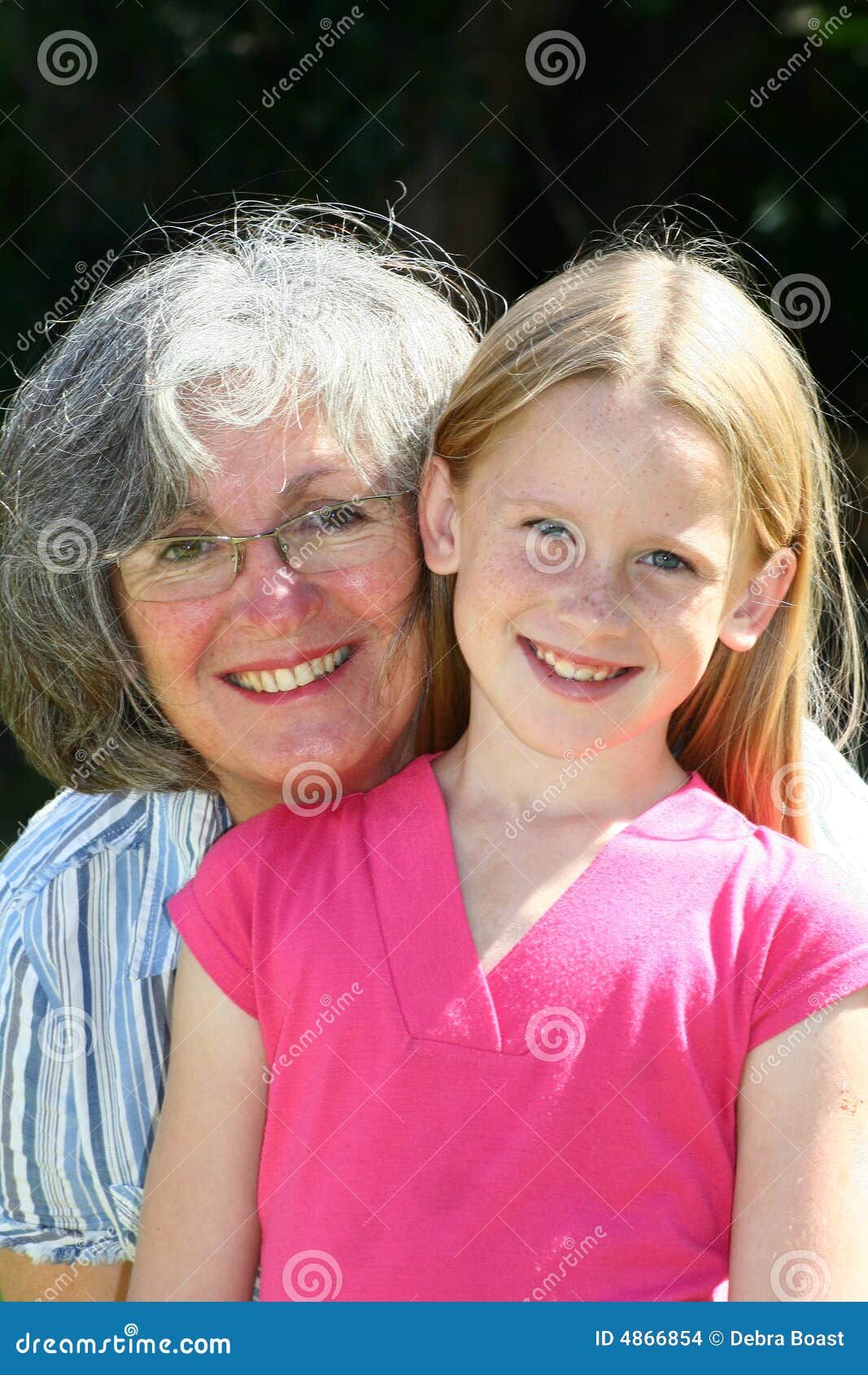 Grandmother and Granddaughter Stock Photo - Image of nana, bond: 4866854