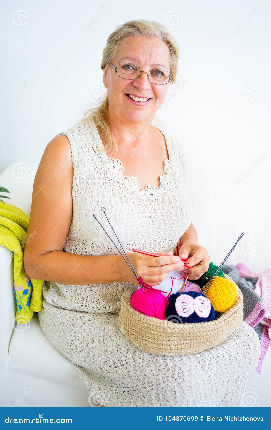 Grandmother Knitting at Home Stock Image - Image of handcraft, color ...