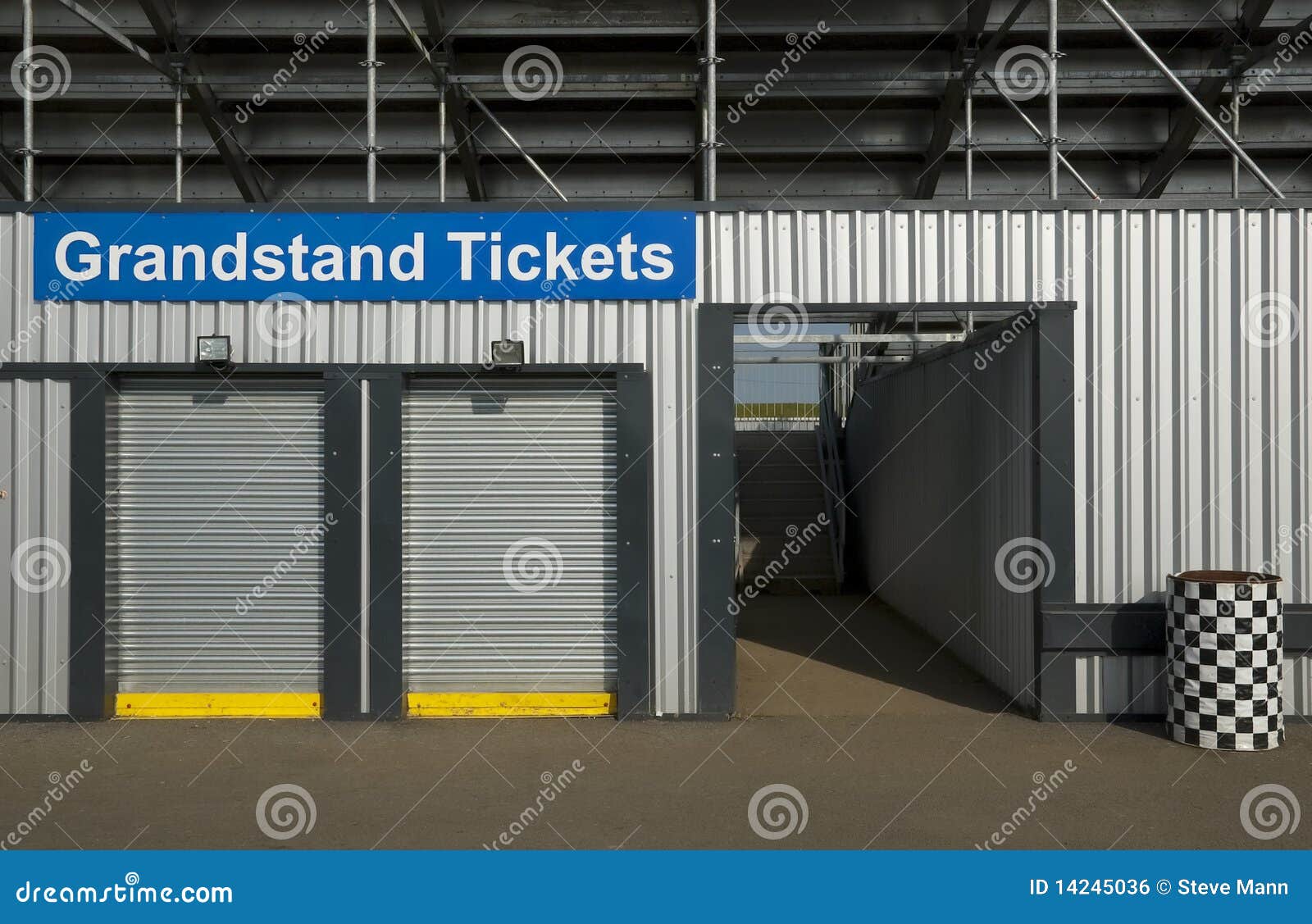 517 Metal Grandstand Stock Photos - Free & Royalty-Free Stock Photos ...