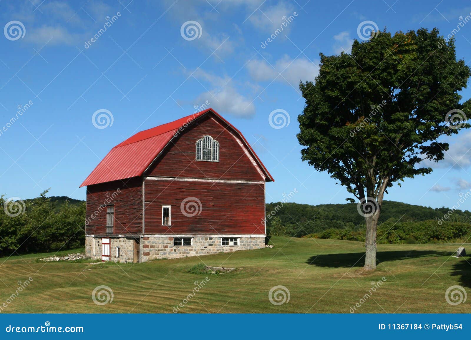 Granero americano foto de archivo. Imagen de ventanas - 11367184