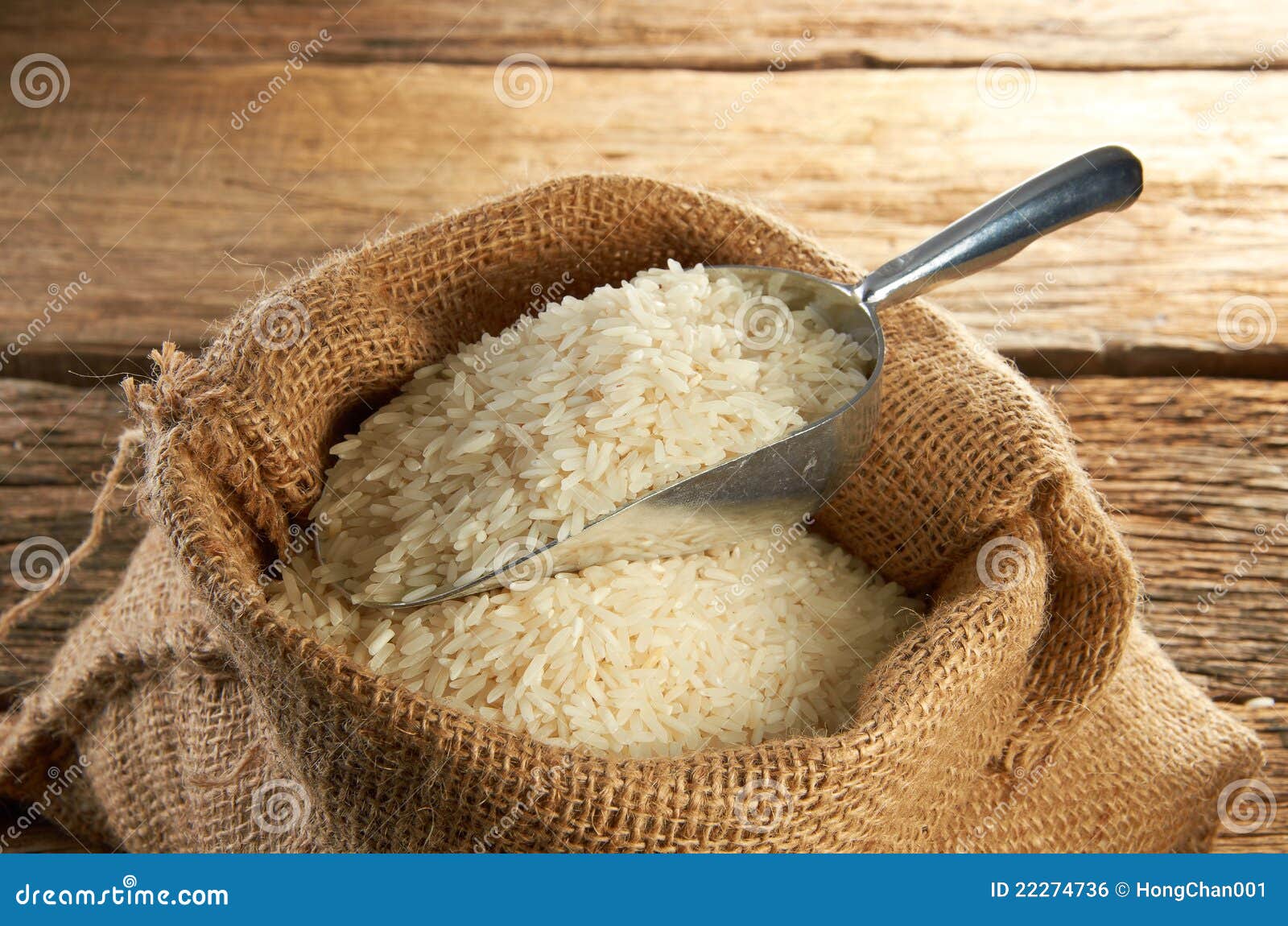 Grano del arroz foto de archivo. Imagen de cierre, fondo - 22274736