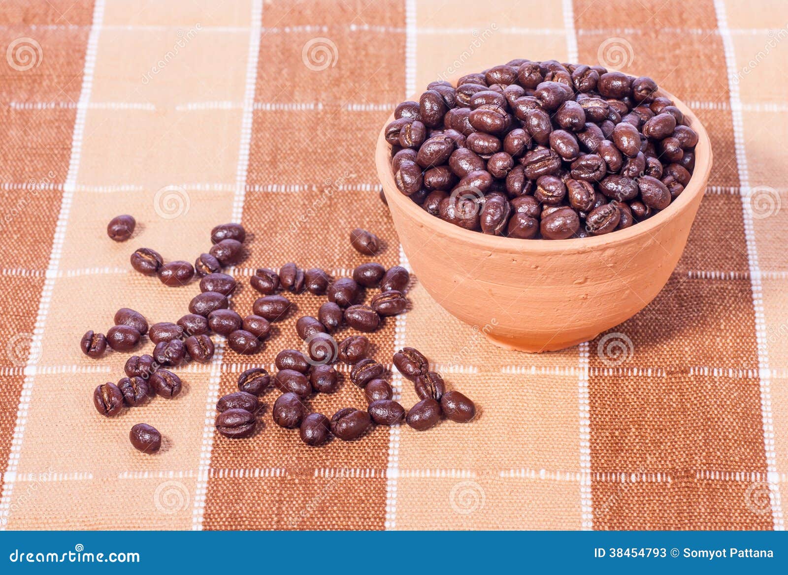 Granos de café de Peaberry imagen de archivo. Imagen de ingrediente ...