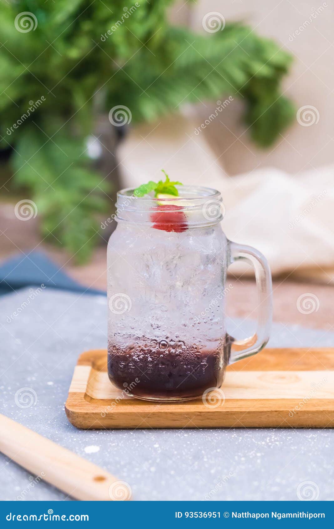Grape soda mint stock image. Image of refreshment, soda - 93536951